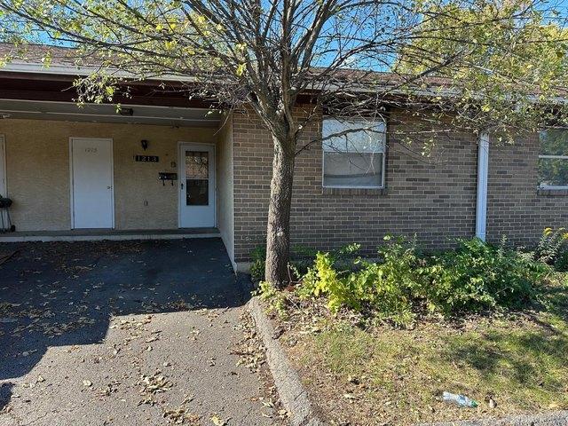 1213 Woodbrook Ct Unit 34, Columbus, OH 43223