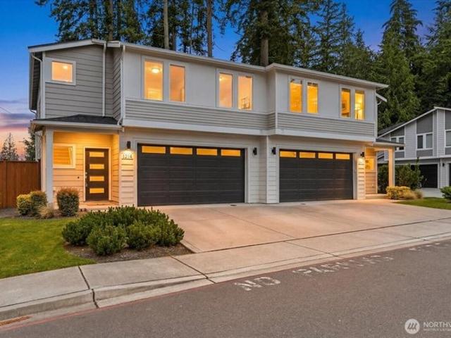 121 171st Pl SW Unit A, Bothell, WA 98012
