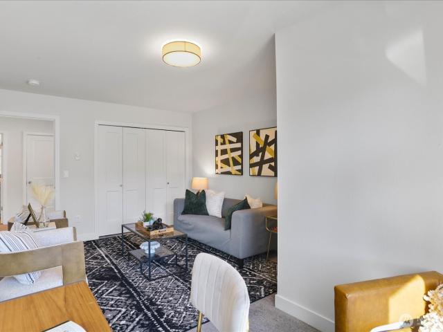 121 171st Pl SW, Unit B, Bothell, WA 98012 | MLS #2526