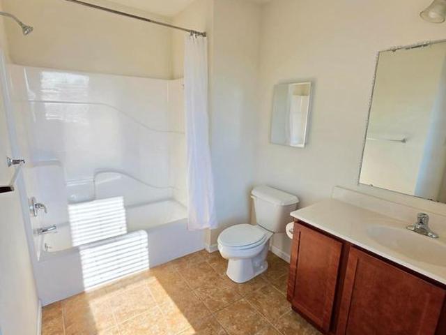 121 33 S 43Rd Street # 405