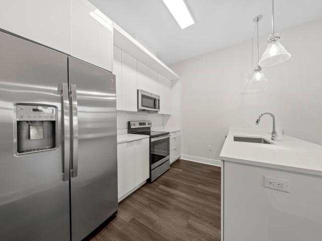 121 34Th St # 517