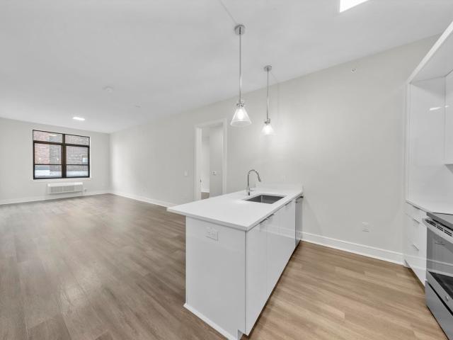 121 34th St Unit# 513, Union City, US, NJ