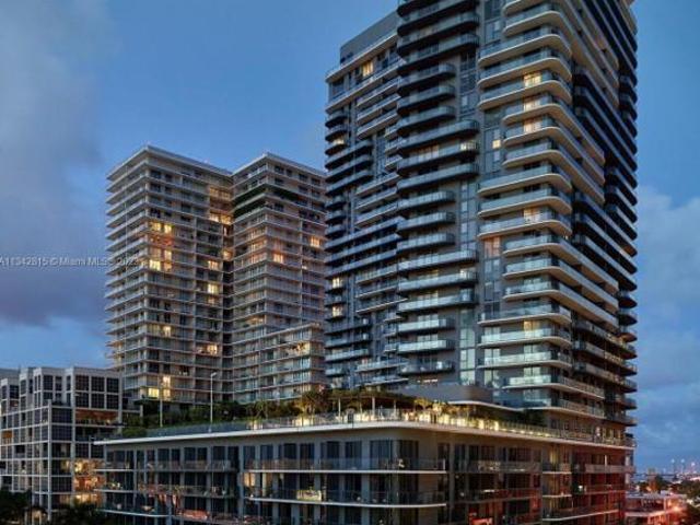 121 34th St NE #907, Miami, FL 33137