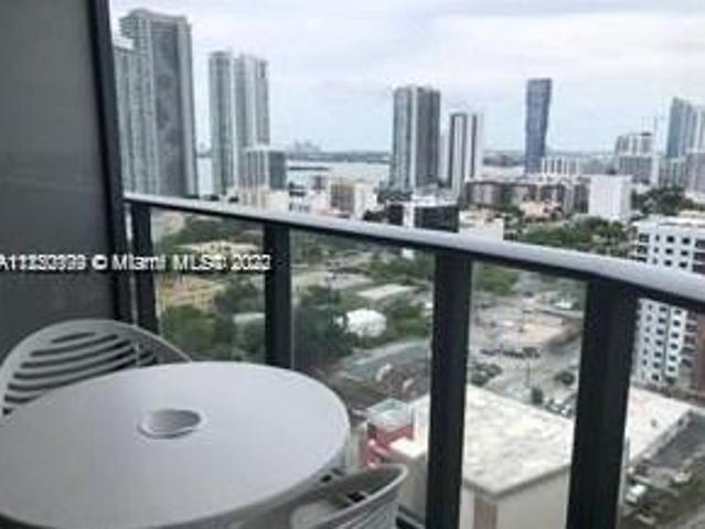 121 34th St NE #2203, Miami, FL 33137