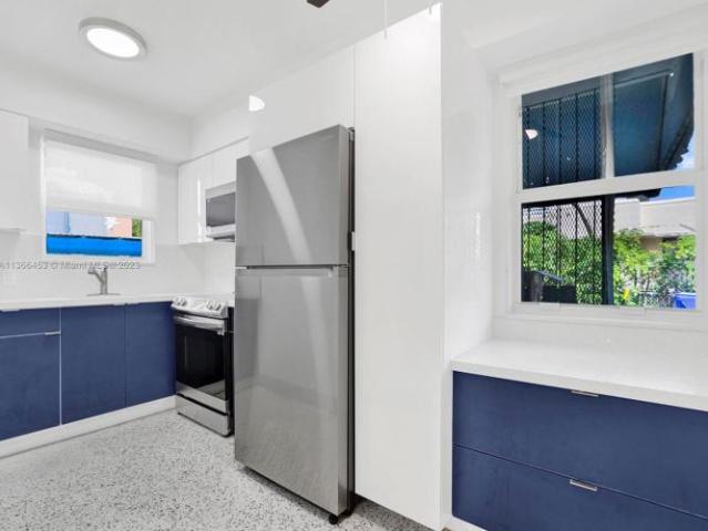 121 74th St NW #2, Miami, FL 33150