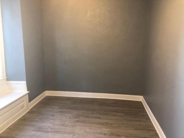 121 Cohassett St 2 Bedroom Apartment for Rent at 121 Cohassett St, Pittsburgh, PA 15211 Duquesne Heights
