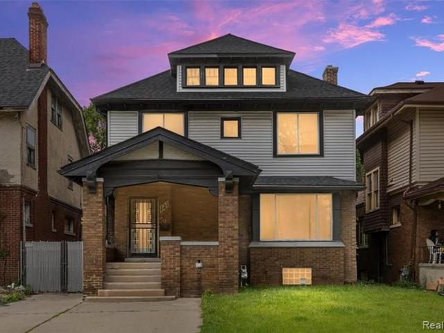121 Colorado St, Highland Park, MI 48203