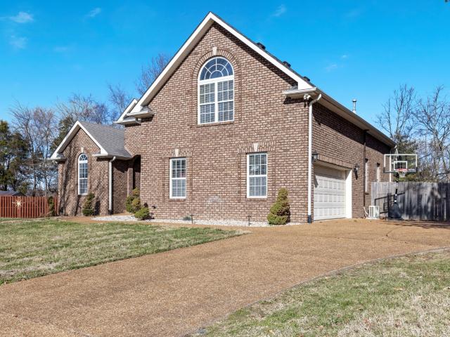 121 Cambria Dr