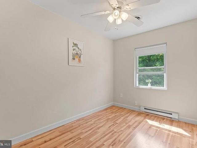 121 Carnival Dr, Taneytown, MD 21787