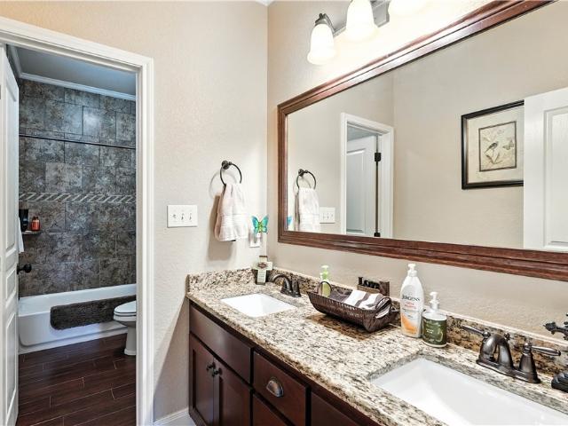 121 Carrizo Ridge, Floresville, TX 78114 | MLS #591308