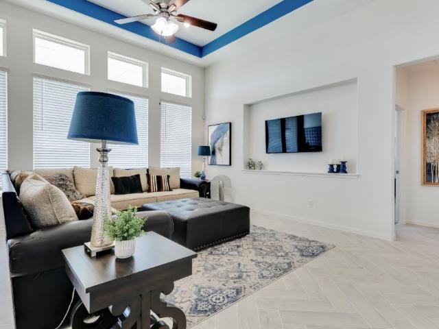 121 Cecilia Cove Court