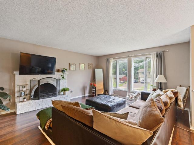 121 Chaparral Drive