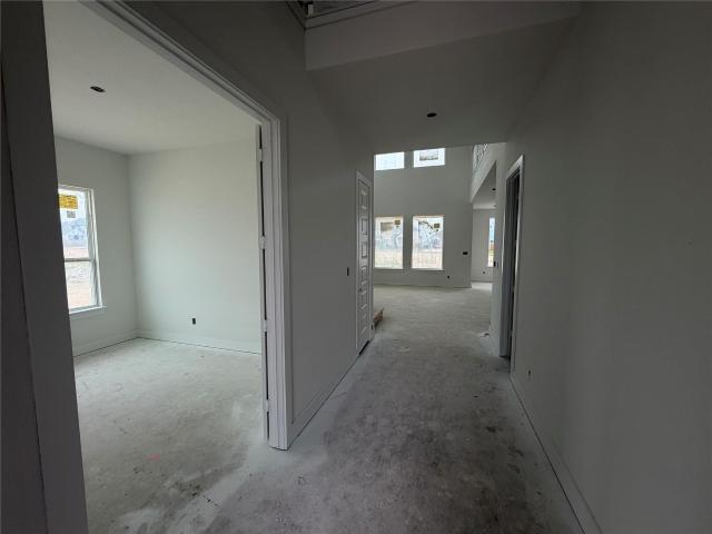 121 Clancy Dr