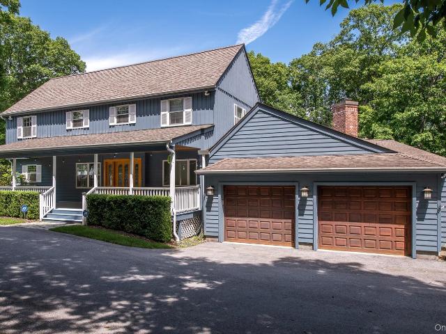 121 Andrews Road
