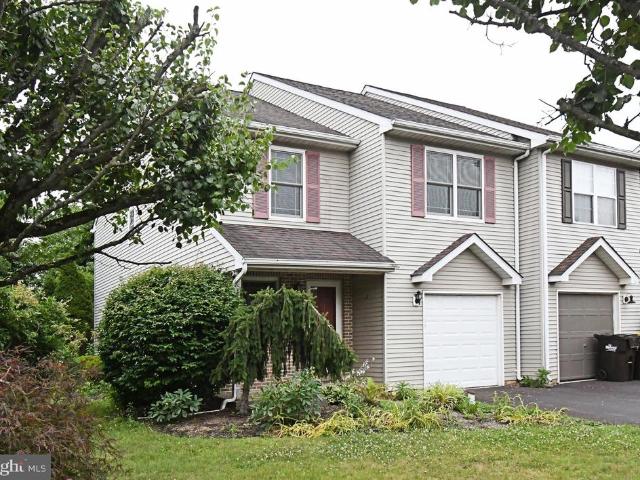 121 Anjou Court