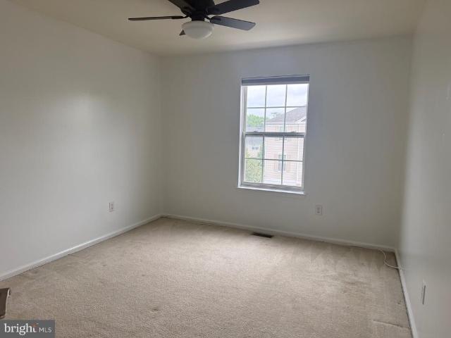 121 Acorn Drive