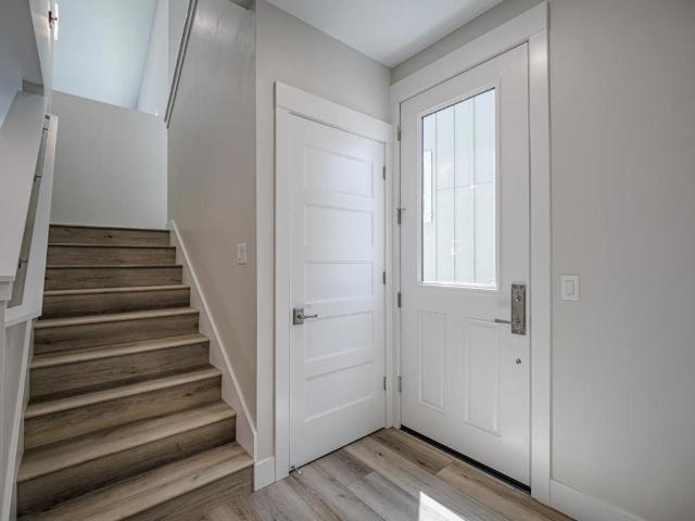 121 Aptos Village Way 4