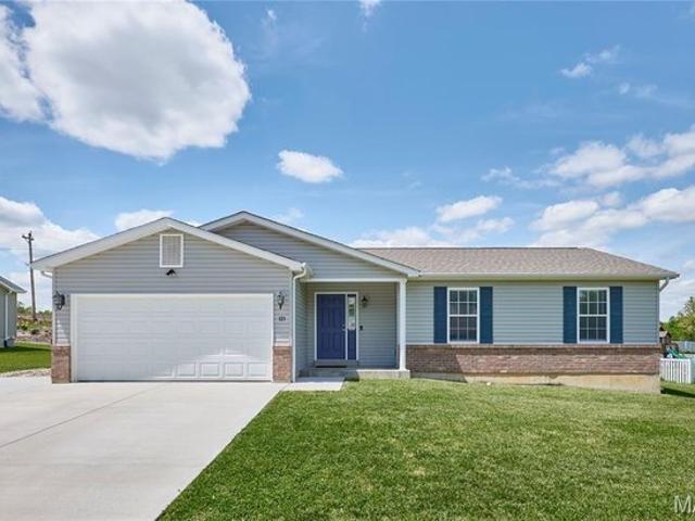121 Arundel Dr, Troy, MO 63379
