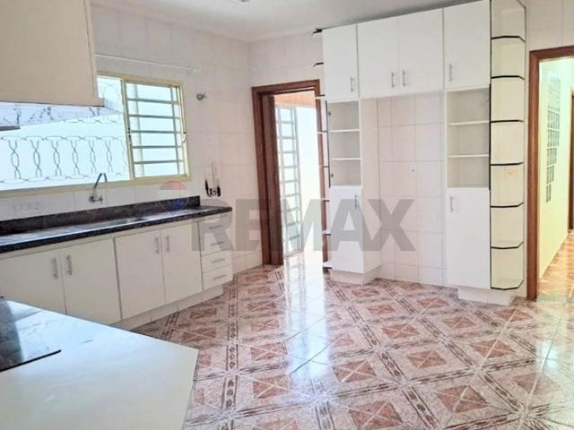 121 Área Útil Casa Alugar, 2 Dormitórios localizado em Vila Nossa Senhora de Fátima, Americana, São Paulo, 13478 635 | Brasil