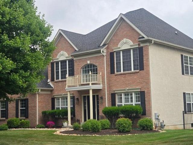 121 Avondale Dr, North Wales, PA 19454