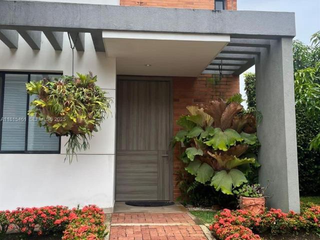 121 B 4c 49 Casa 16, Arlington, C0 76003 | MLS #A11815 | Compass