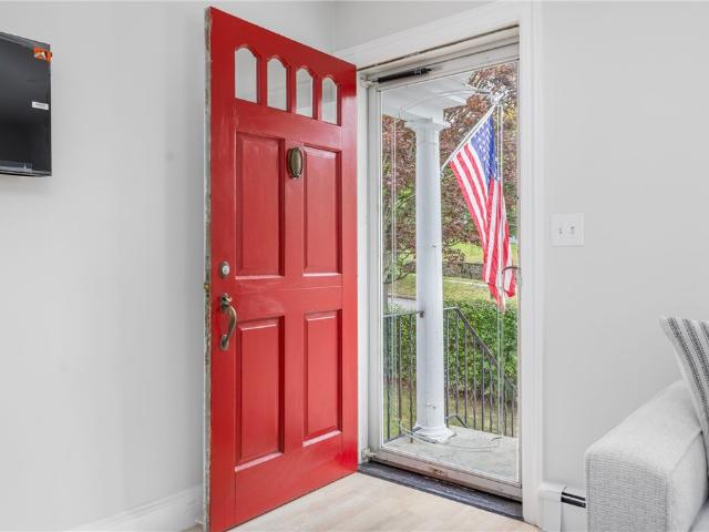121 Bay View Avenue 1