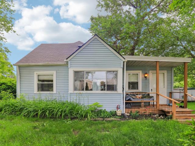 121 Beachview Drive