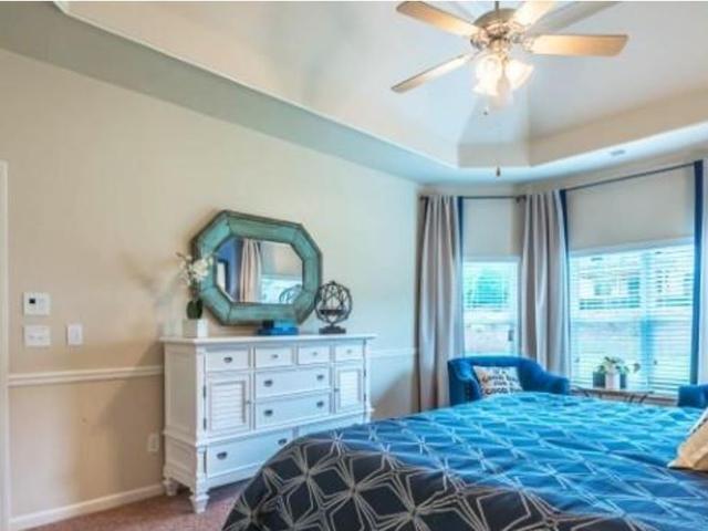 121 Beaumont Way