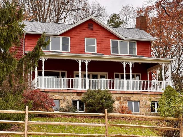 121 Brewer Rd