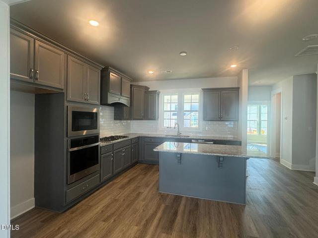 121 Broadwater Drive