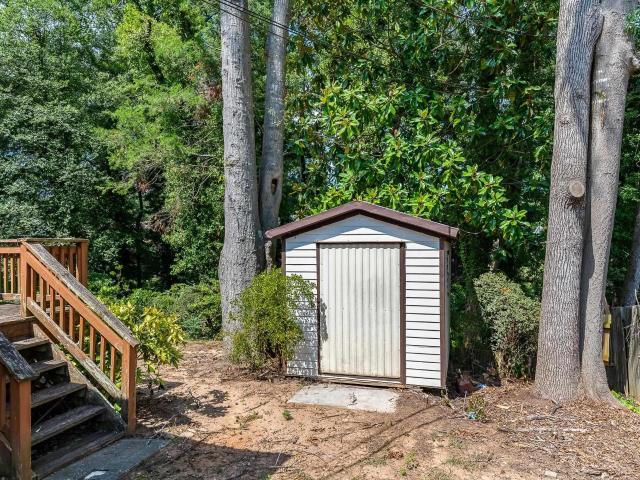 121 Brookbend Road