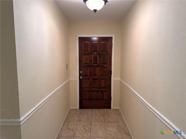 121 Byron Lane