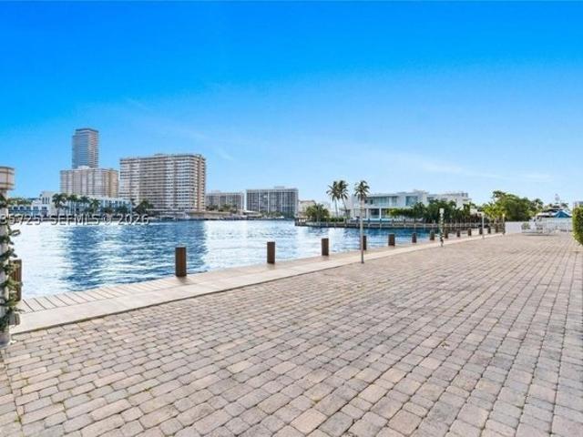 121 Golden Isles Dr Apt 904, Hallandale Beach, FL 33009