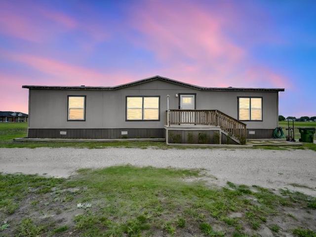 121 Geronimo St, Ferris, TX 75125