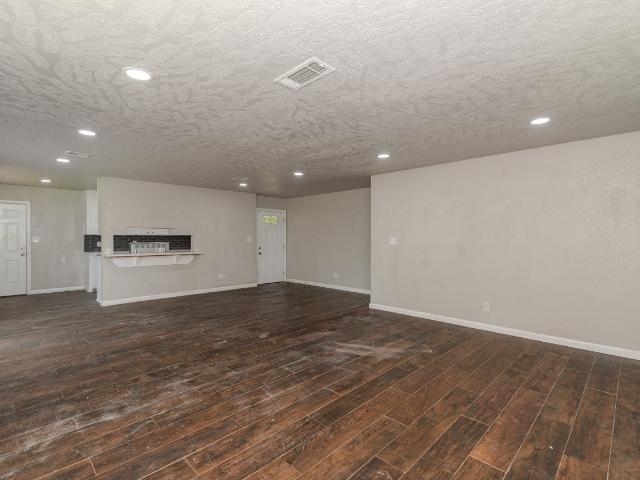 121 Glynn Drive
