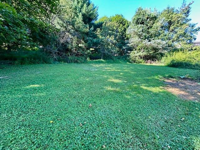 121 Glengarry Dr