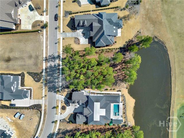 121 Greenhill Close