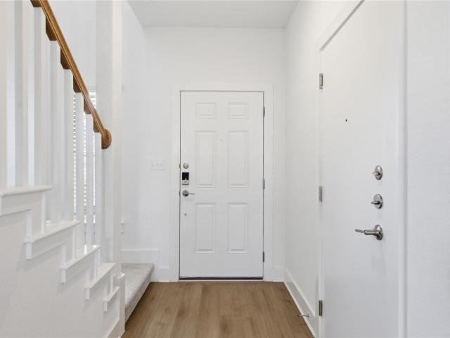 121 Groveland Dr
