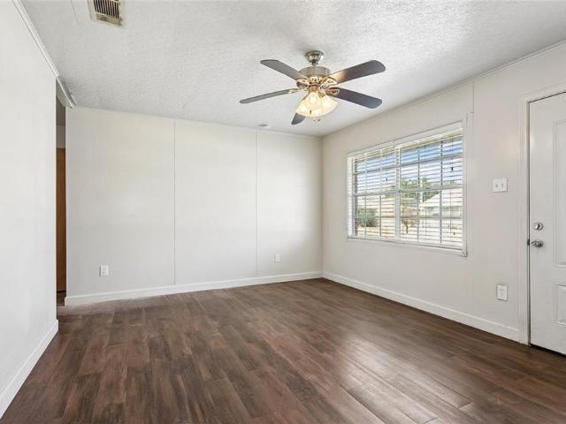 121 Dorothy Drive