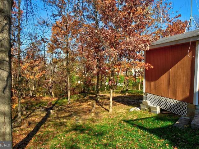 121 Deer Hill Court