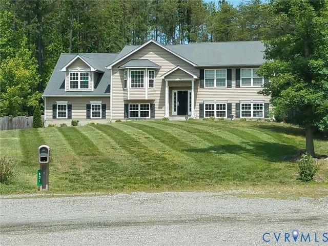 121 Delaware Dr, Ruther Glen, VA 22546