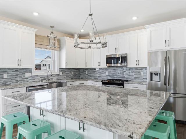 121 E 23rd Avenue