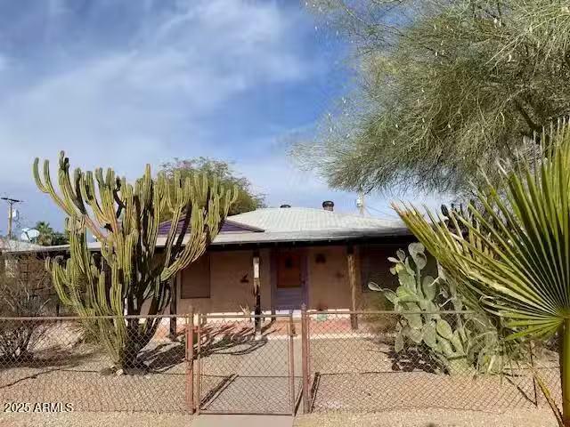 121 E 2ND AVE, AJO, AZ 85321 Single Family Residence For Sale.