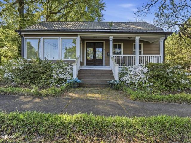 121 E Baldwin St, Milledgeville, GA 31061