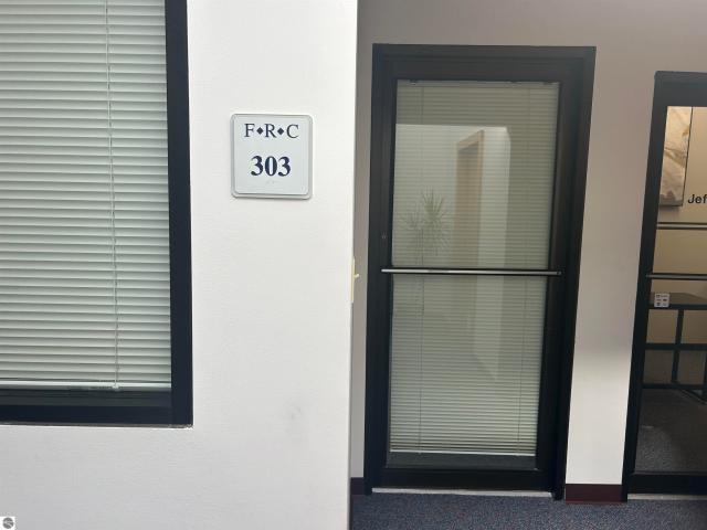 121 E Front # #303