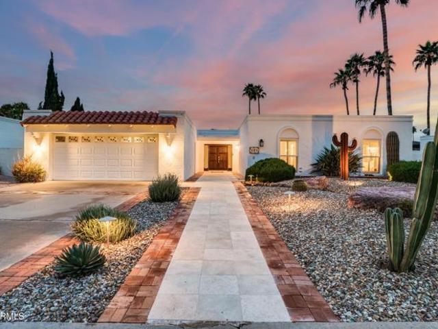 121 E Piping Rock Rd, Phoenix, AZ 85022