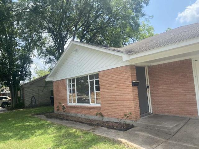 121 E Riverwood Dr, Houston, TX 77076 | MLS #54986