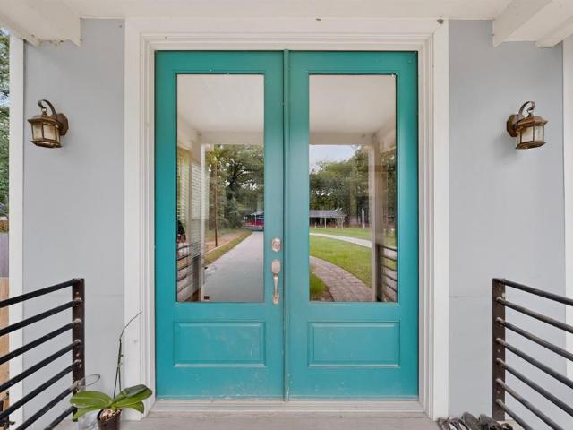 121 Elk Cove Drive