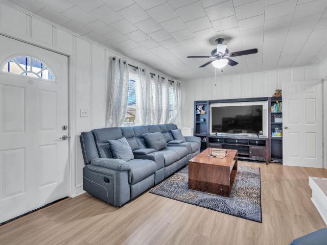 121 Fox Drive