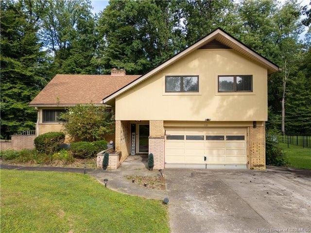 121 Forest Dr, Jeffersonville, IN 47130
